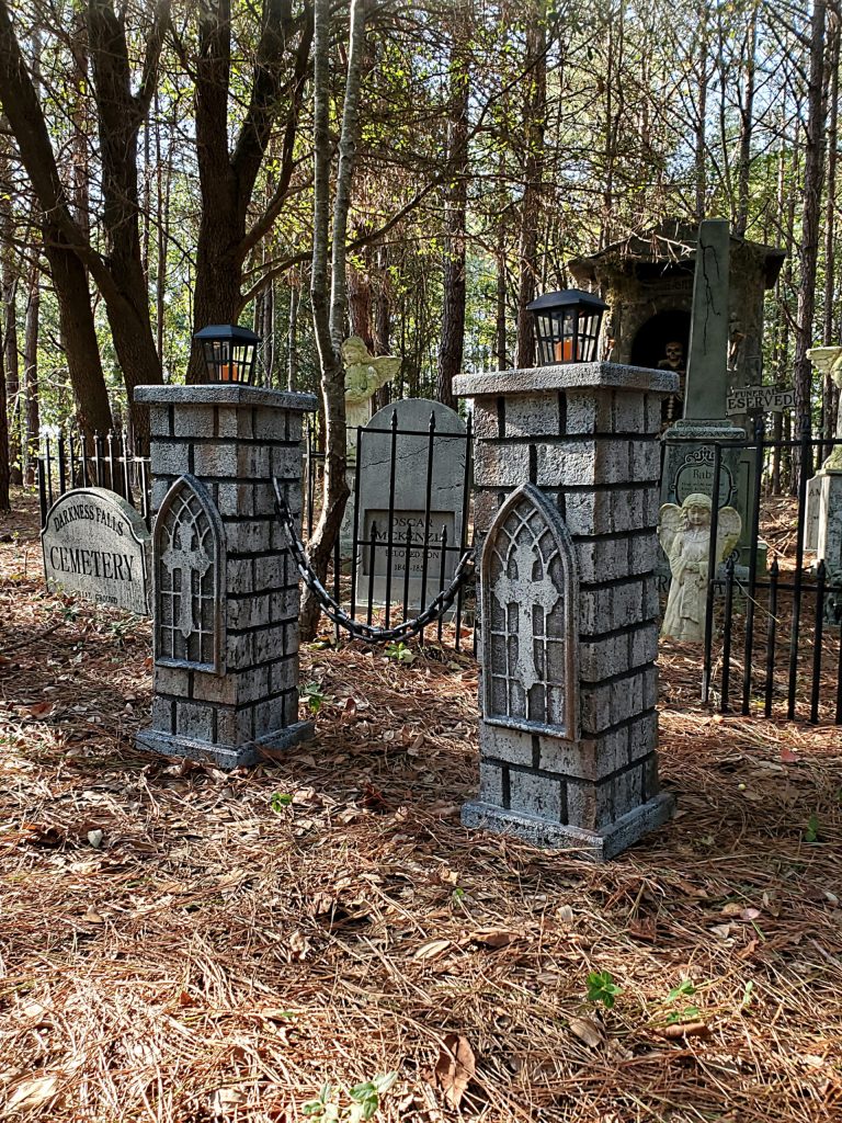 Evil Soul Studios Gothic Cross Cemetery Lighted Entrance Columns ...
