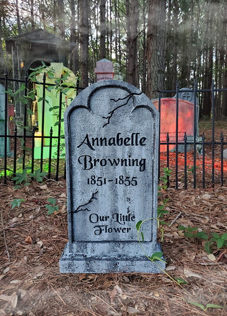 Evil Soul Studios Sweet Annabelle Cemetery Tombstone and Coffin Crypt ...